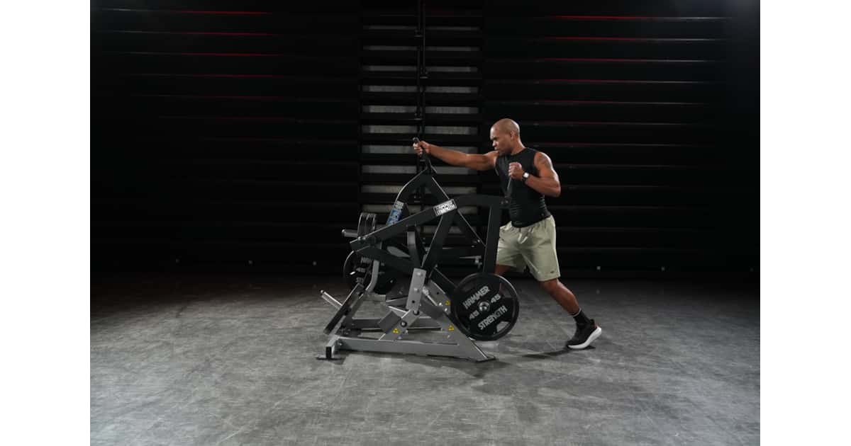 What to Consider When Designing a Plate Loaded Circuit | Life Fitness