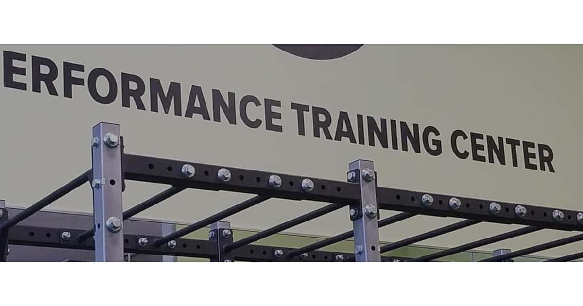 How to Build A Successful Group Training Program | Life Fitness